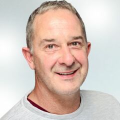 Team at Mueller International Exhibit Services Inc.